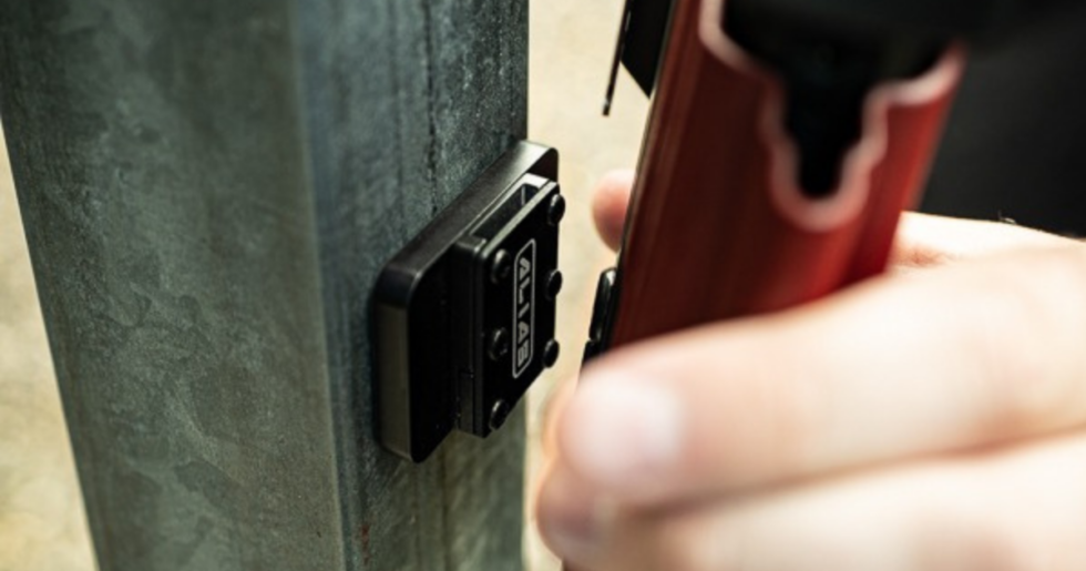 The Complete Guide to NeoMag Alias Receivers - NeoMag